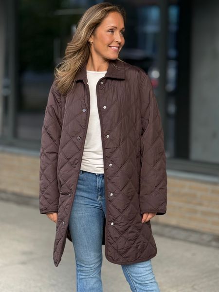 MOTEUNIVERSETS YTTERKLÆR - SOFIES VILLA